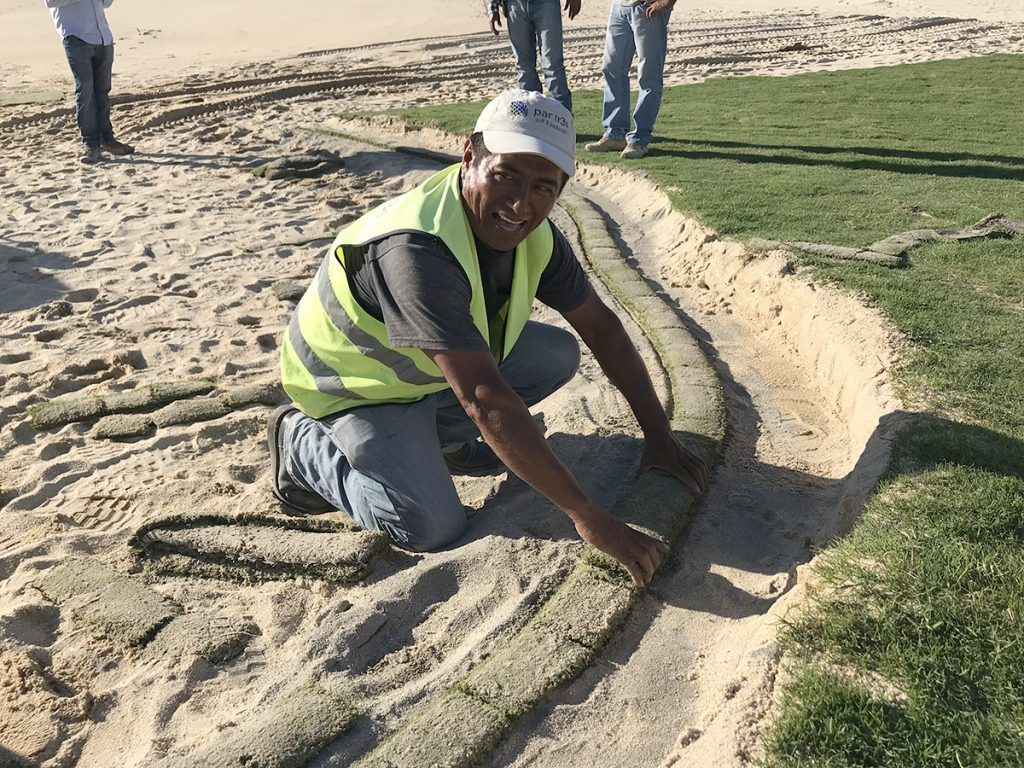 Learning how to build the EcoBunker Wall - Ecobunker